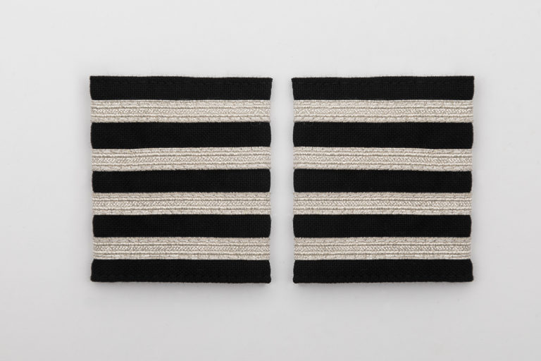 Epaulette Sliders 1/4" Black / Silver - Armstrong Aviation Clothing